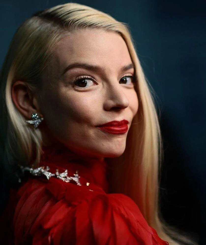 Tiffany & Co 2023 | Scrolller