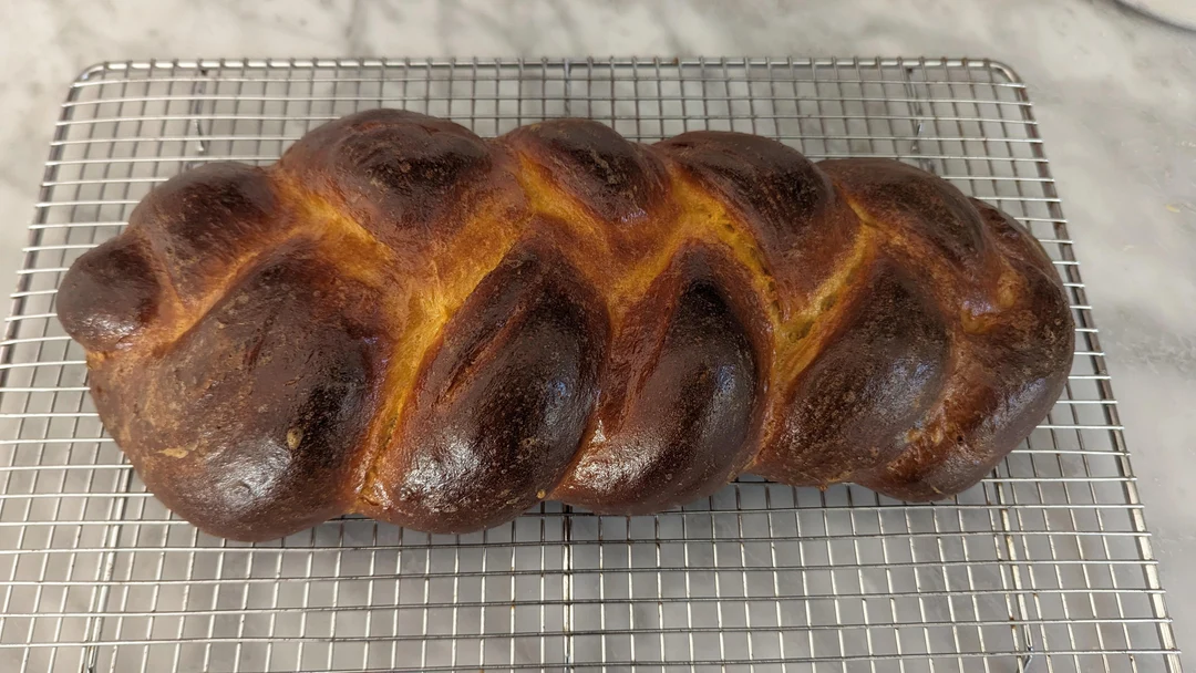 Friday challah | Scrolller