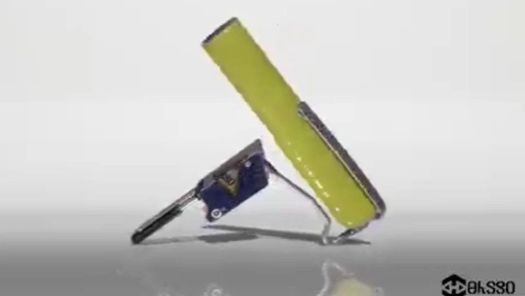 Foil Flingza with Suction and Screen. | Scrolller