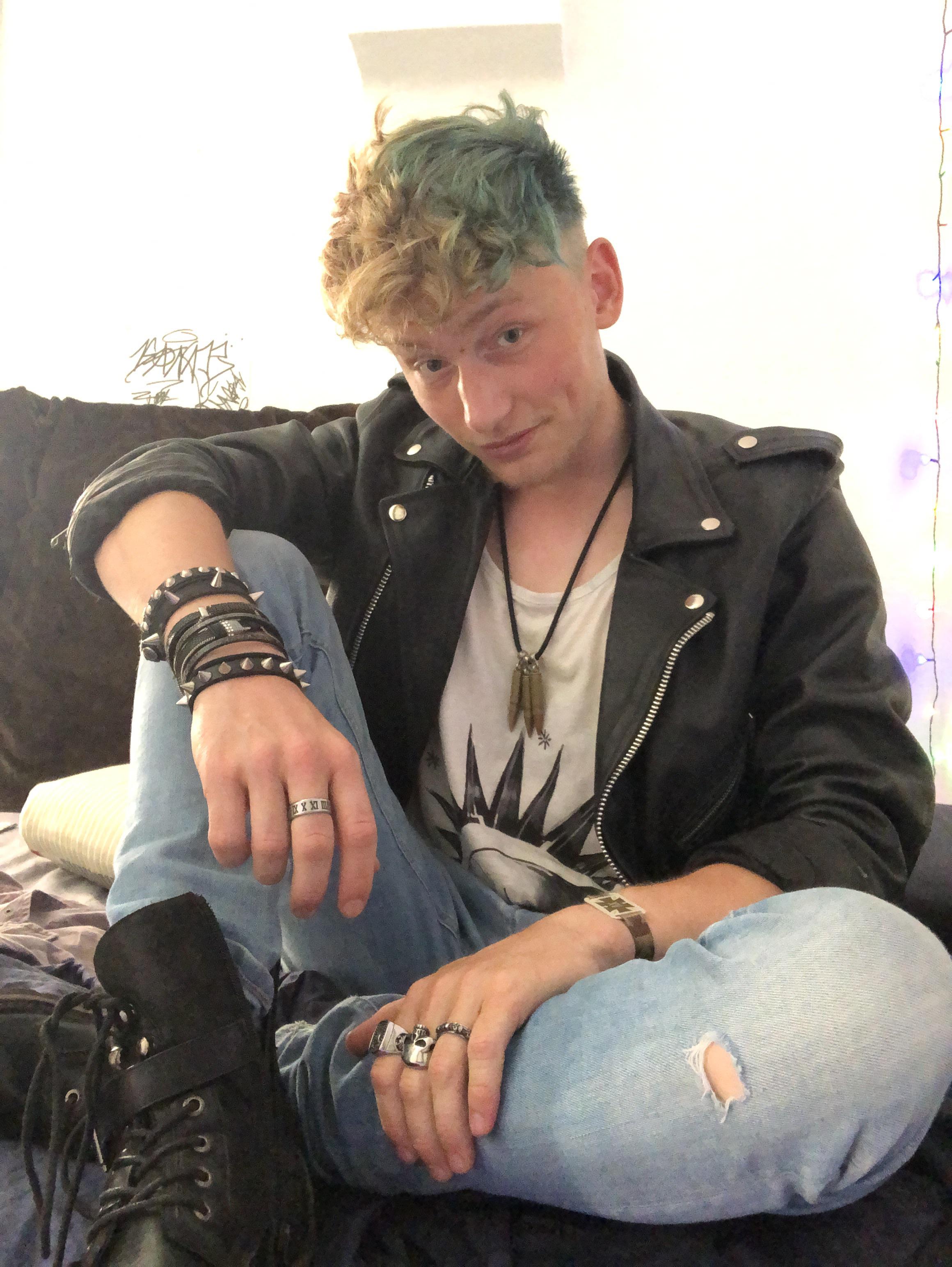 [No Spoilers] My slightly more intentional cosplay | Scrolller