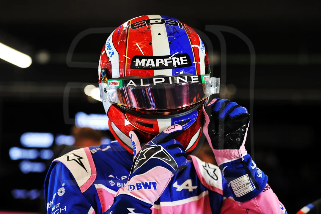 Esteban Ocon Pre-season helmet 2022 (4096 x 2731) | Scrolller