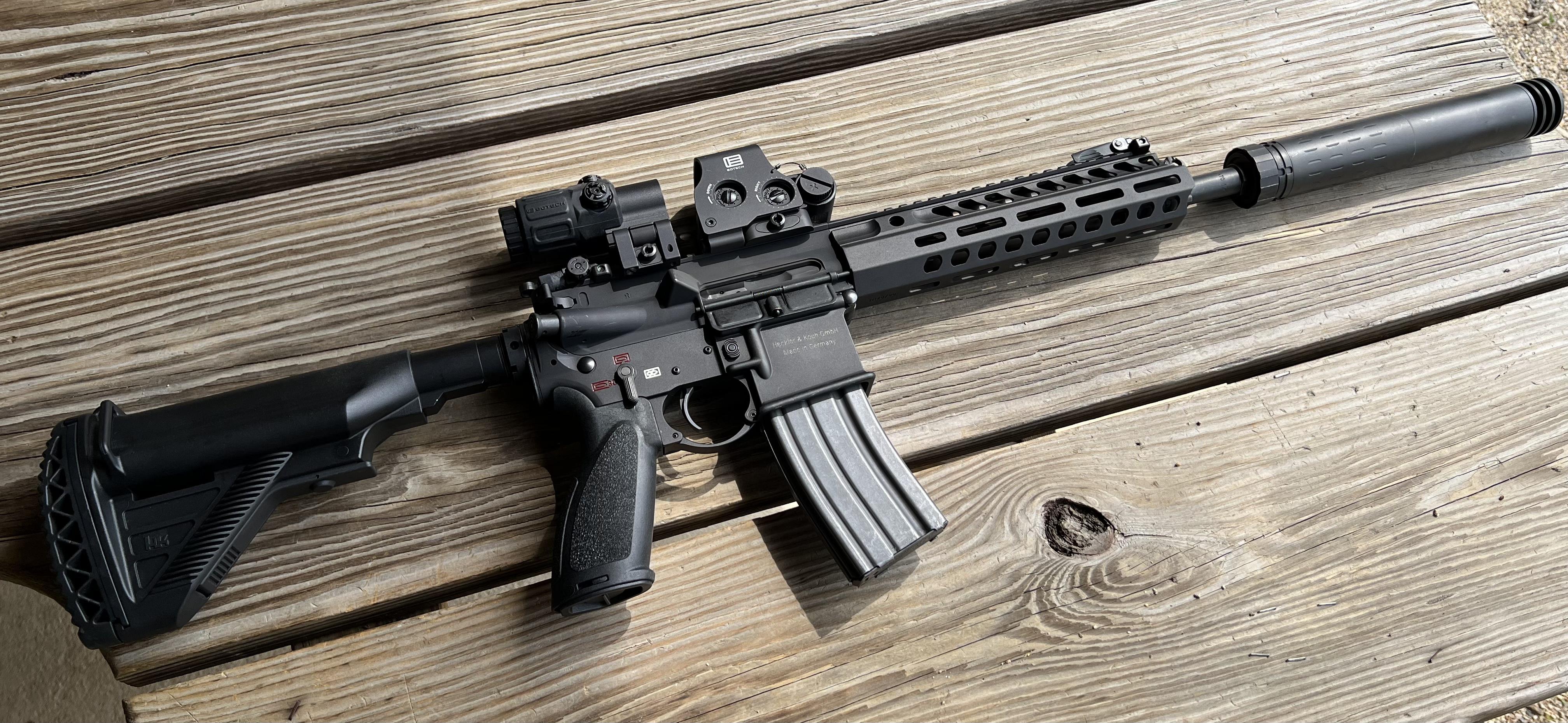 My HK416 At Home | Scrolller