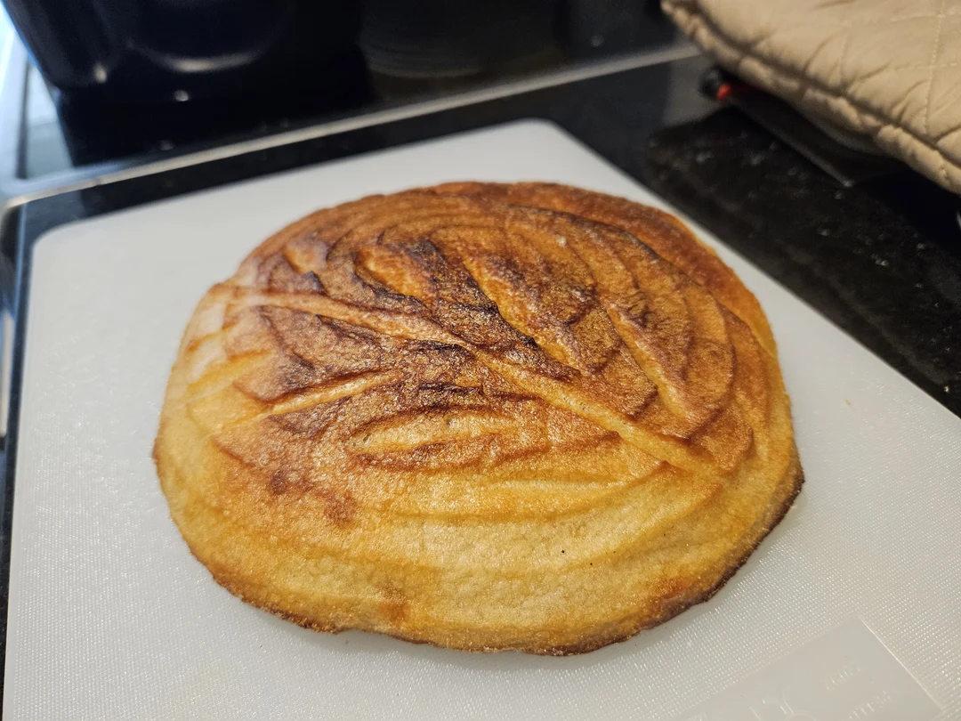 Well, here is the inevitable frisbee that is my first ever Sourdough loaf. | Scrolller