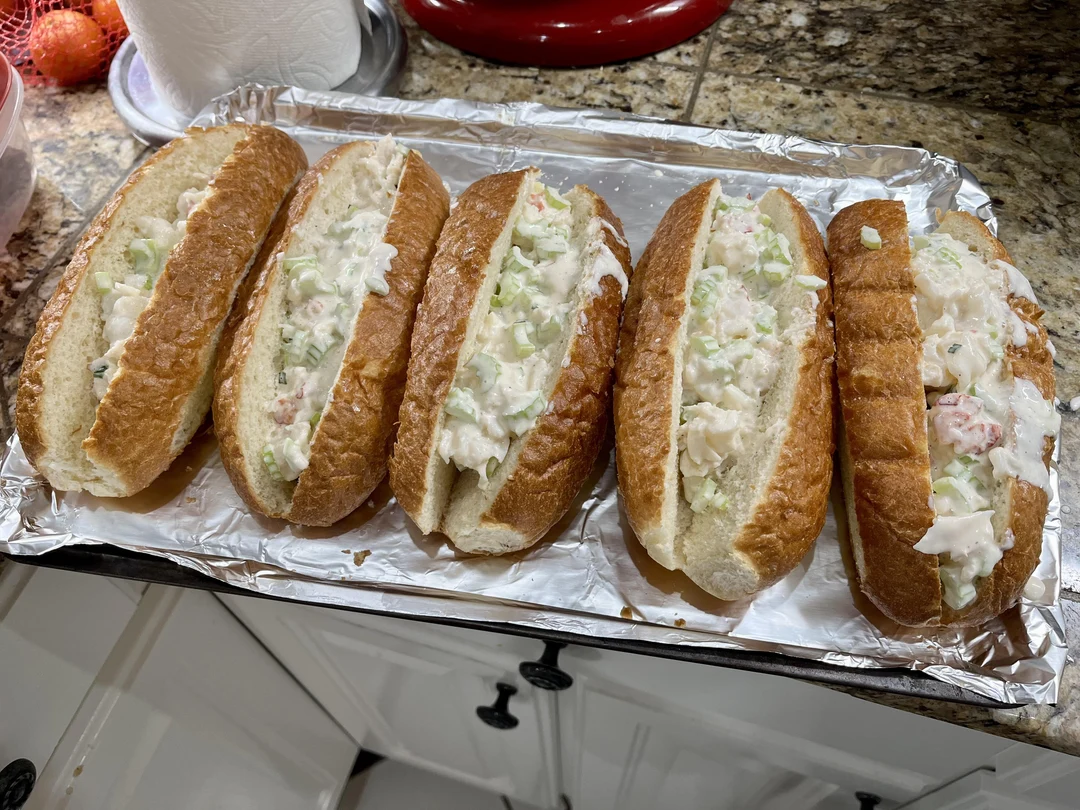 #8 - Lobster Roll | Scrolller