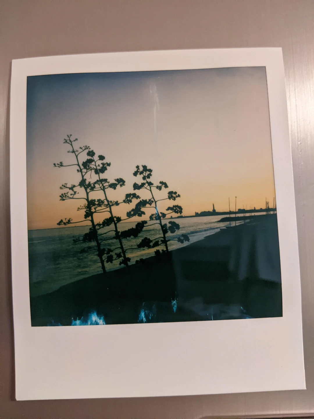 Walk to Barcelona. Converted sx-70 | Scrolller