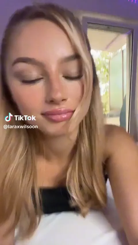 Mmm, she the devil | Scrolller