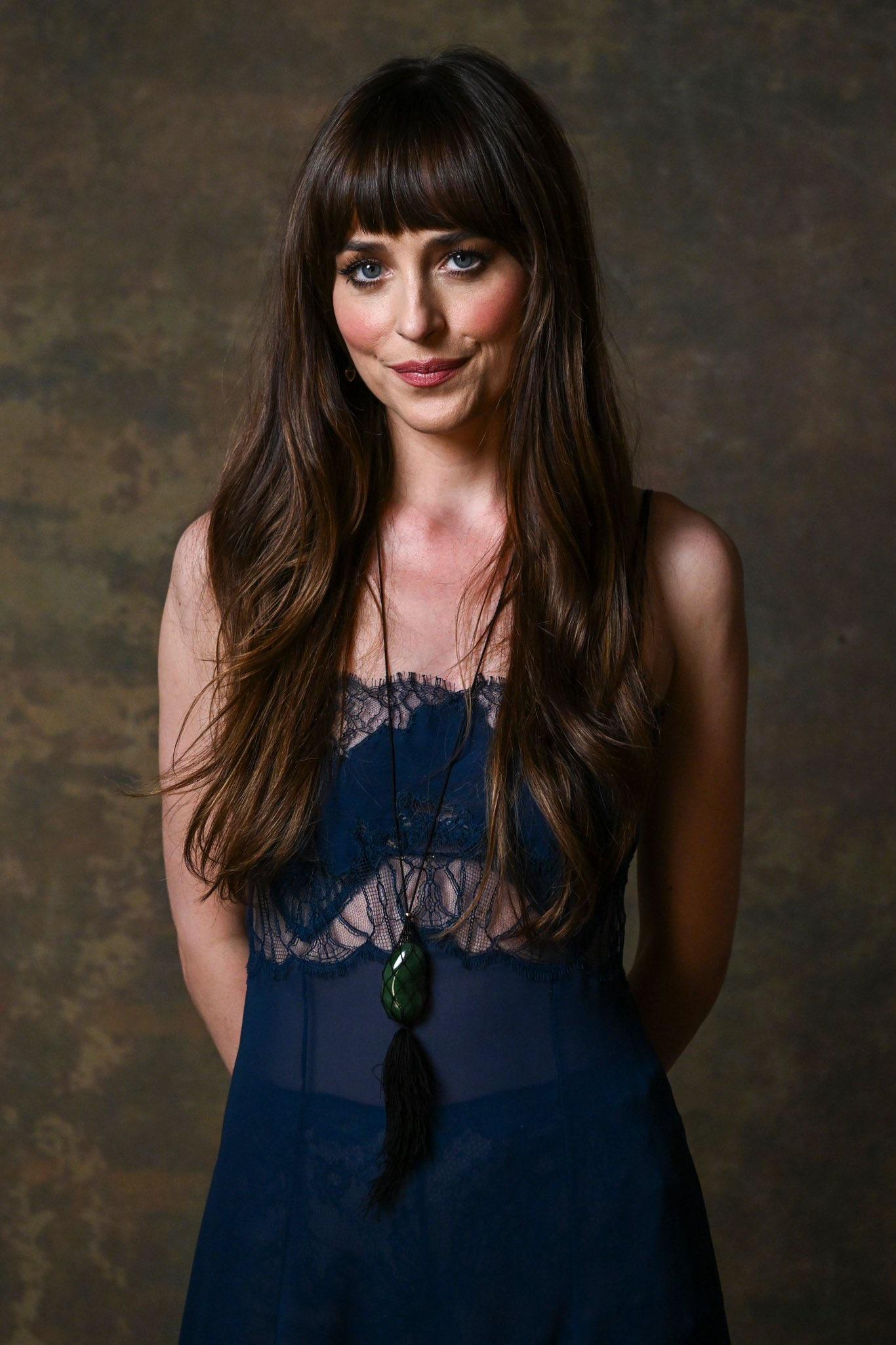 Dakota Johnson | Scrolller