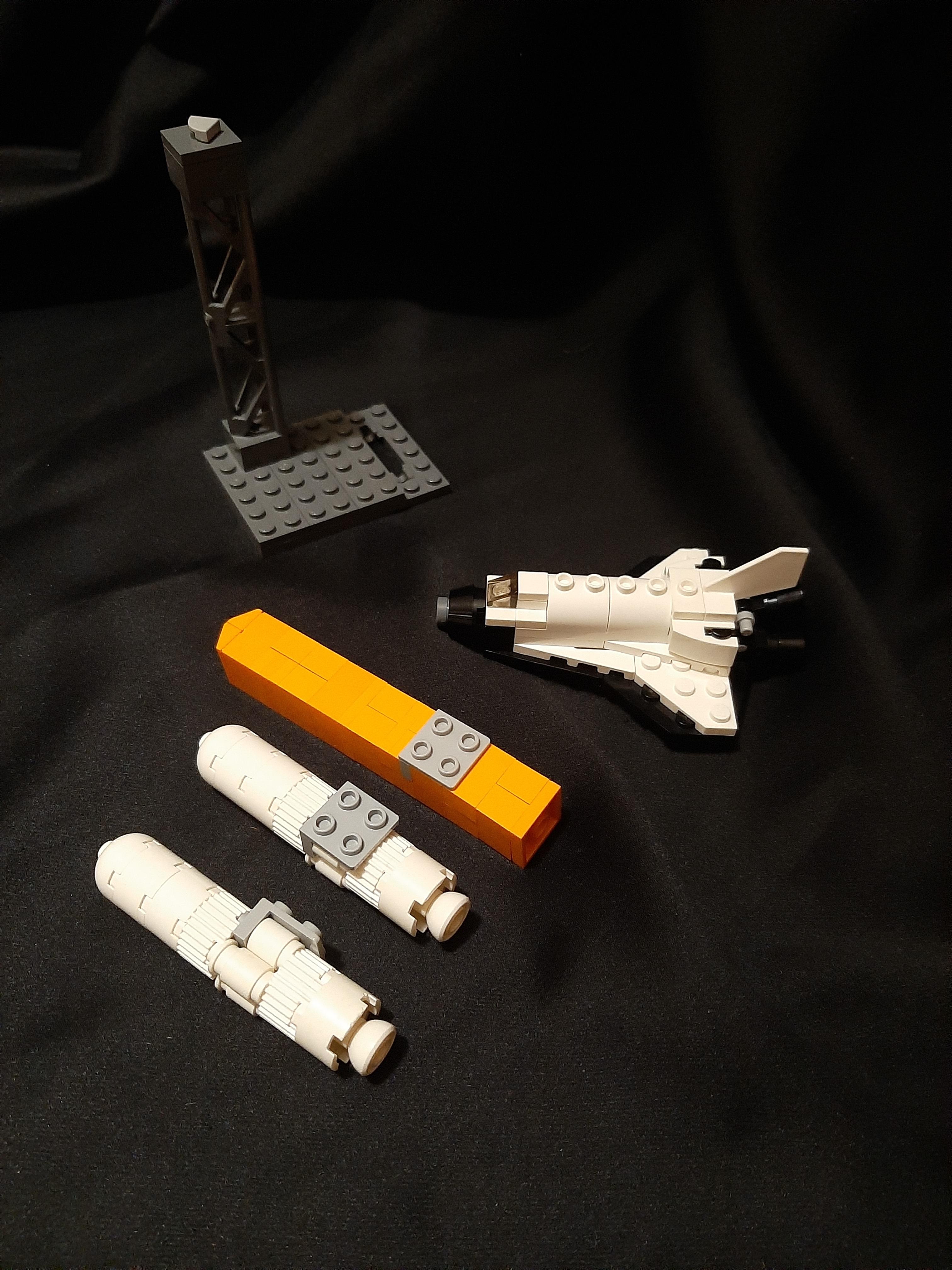 Mini Space Shuttle | Scrolller
