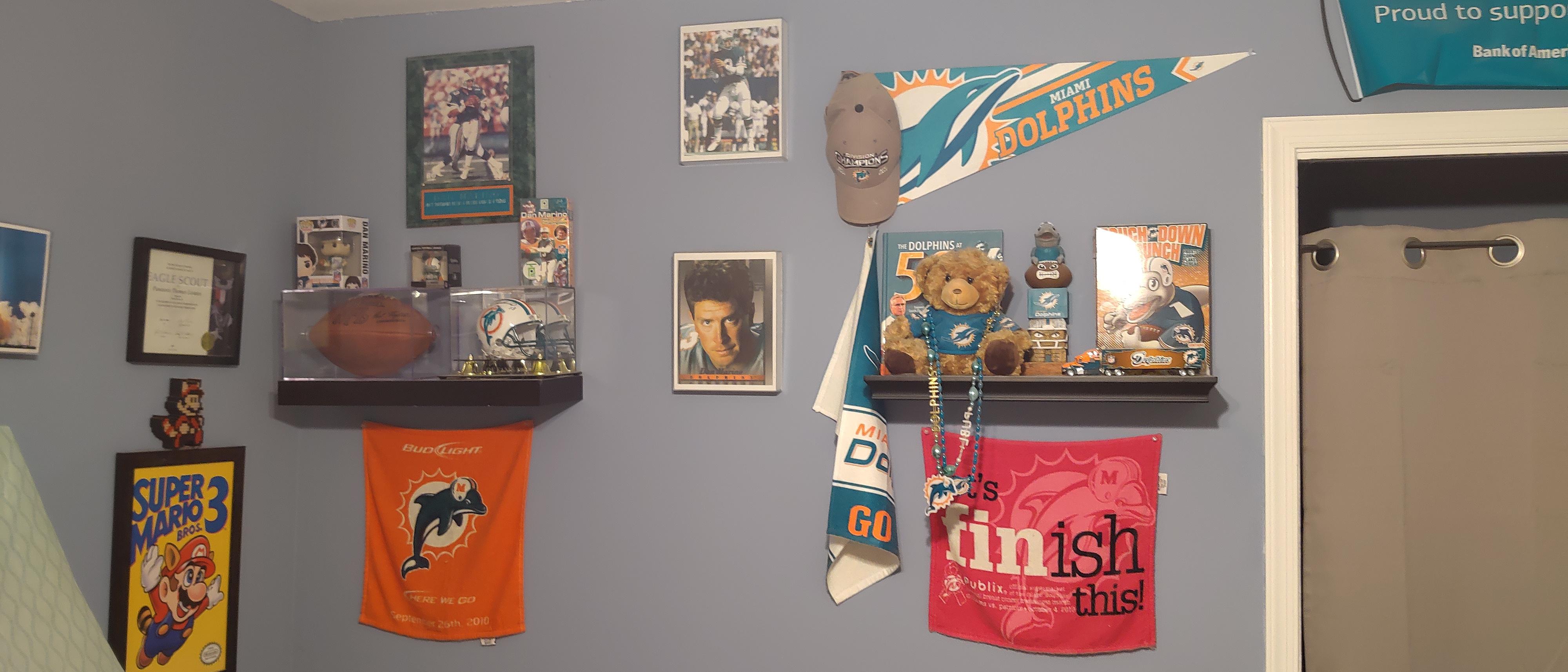 Started turning my office into my 99-00 Man Cave | Scrolller