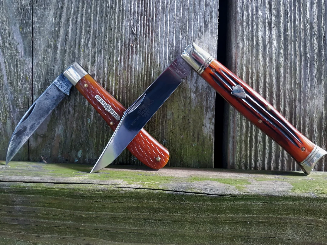 Couple of slick lads | Scrolller