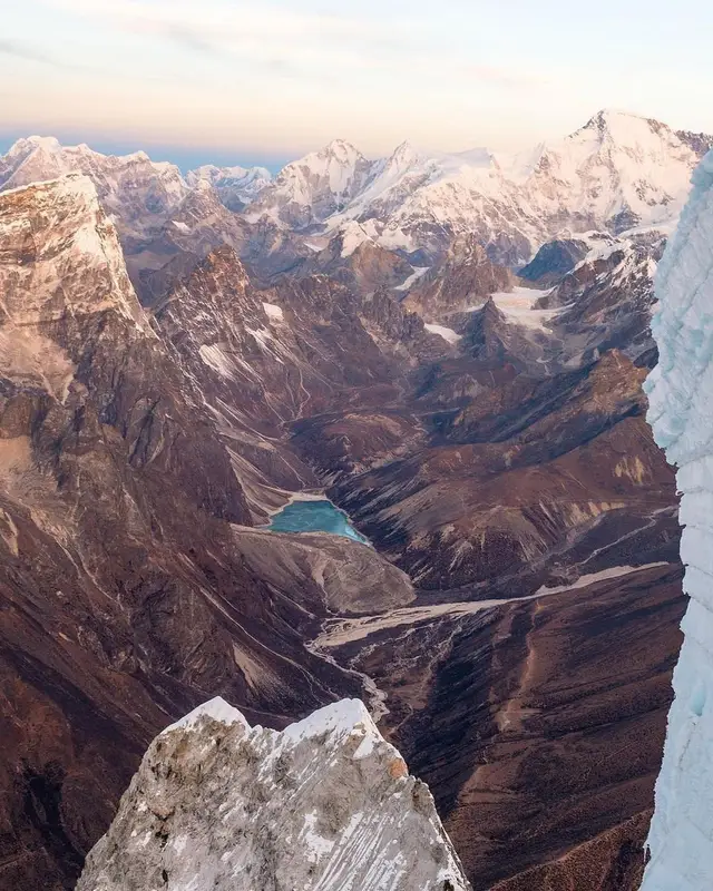 Ama Dablam Mountain in Nepal [OC] [1080 x 1350] Mount Everest Memory | Scrolller