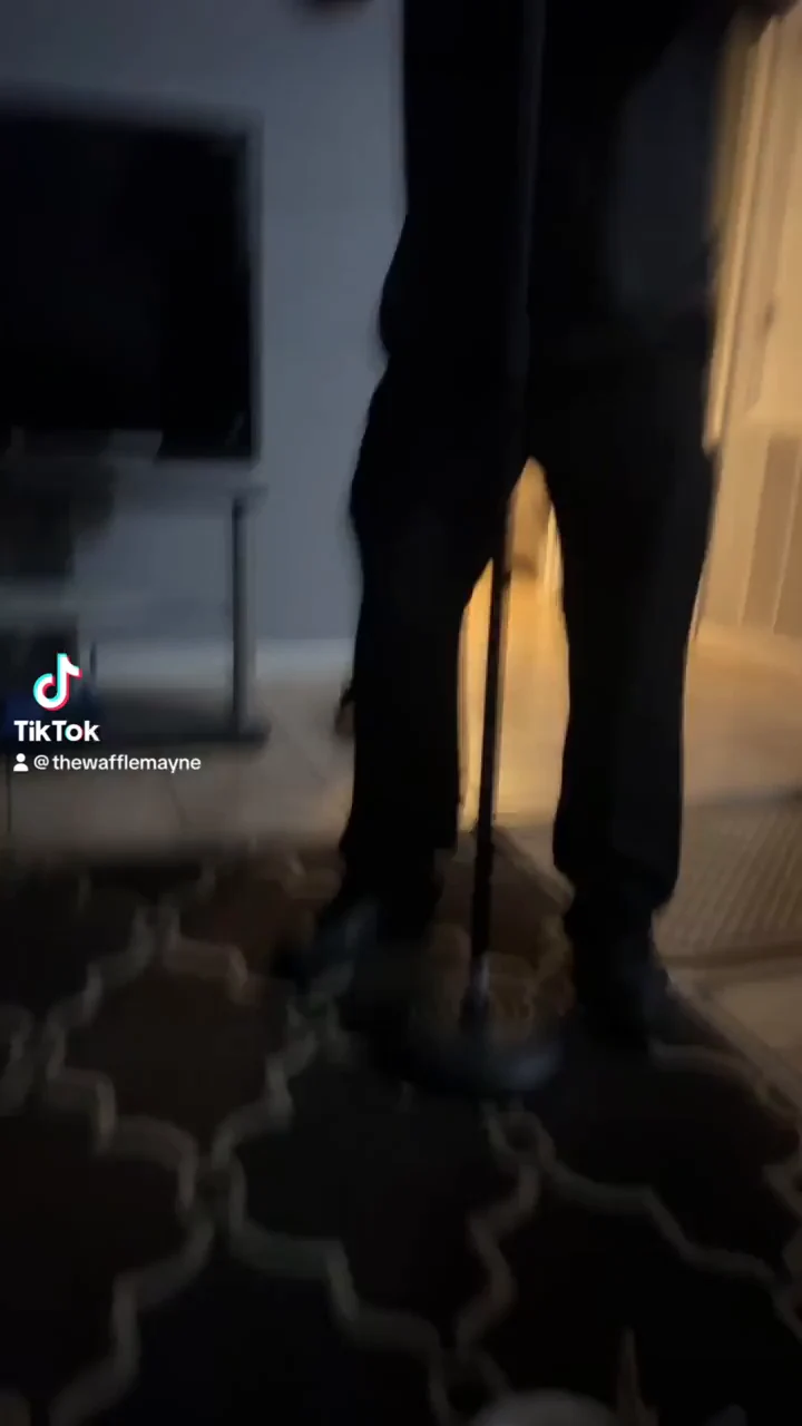 This man is stealing my mic stand | Scrolller