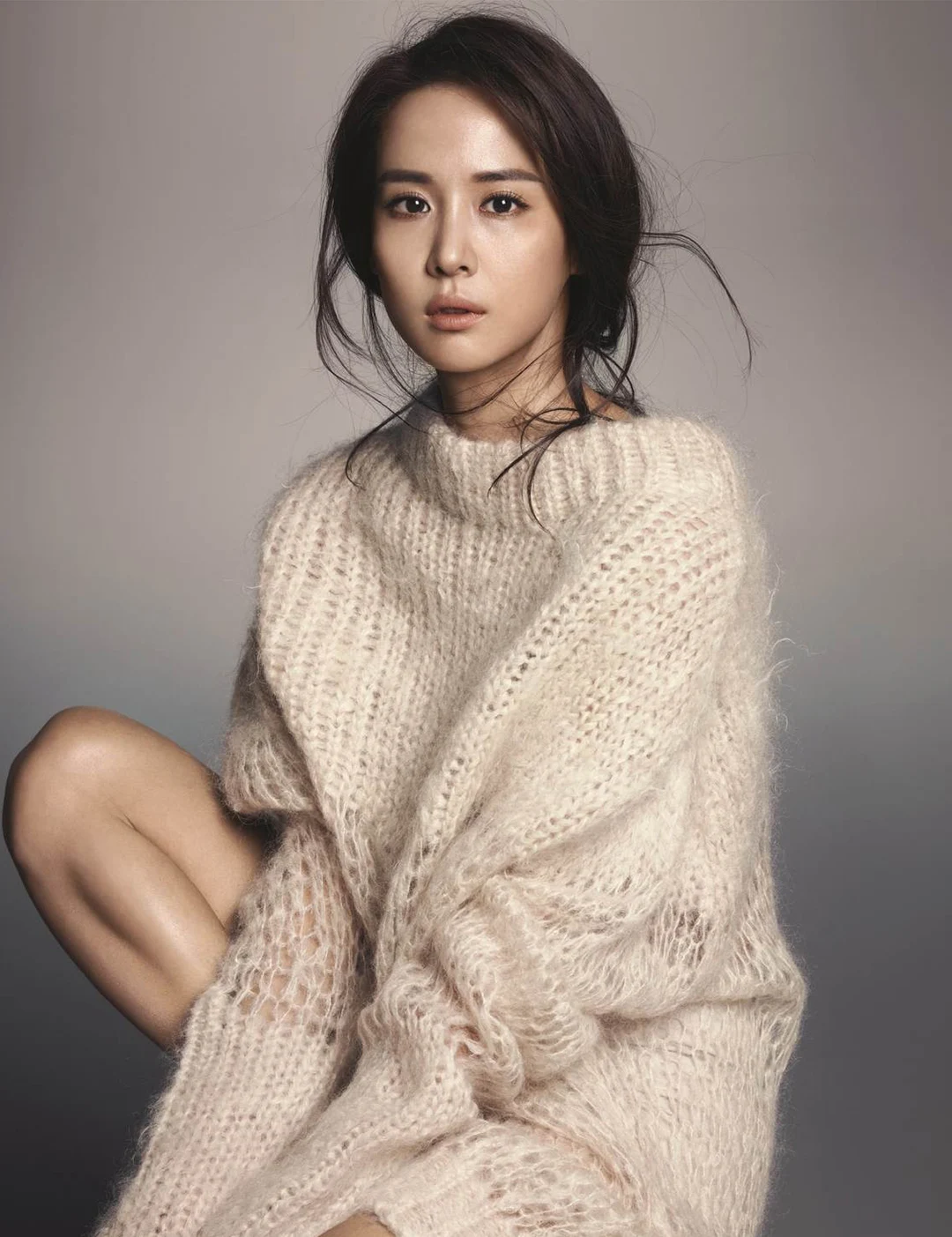 Cho Yeo-jeong | Scrolller