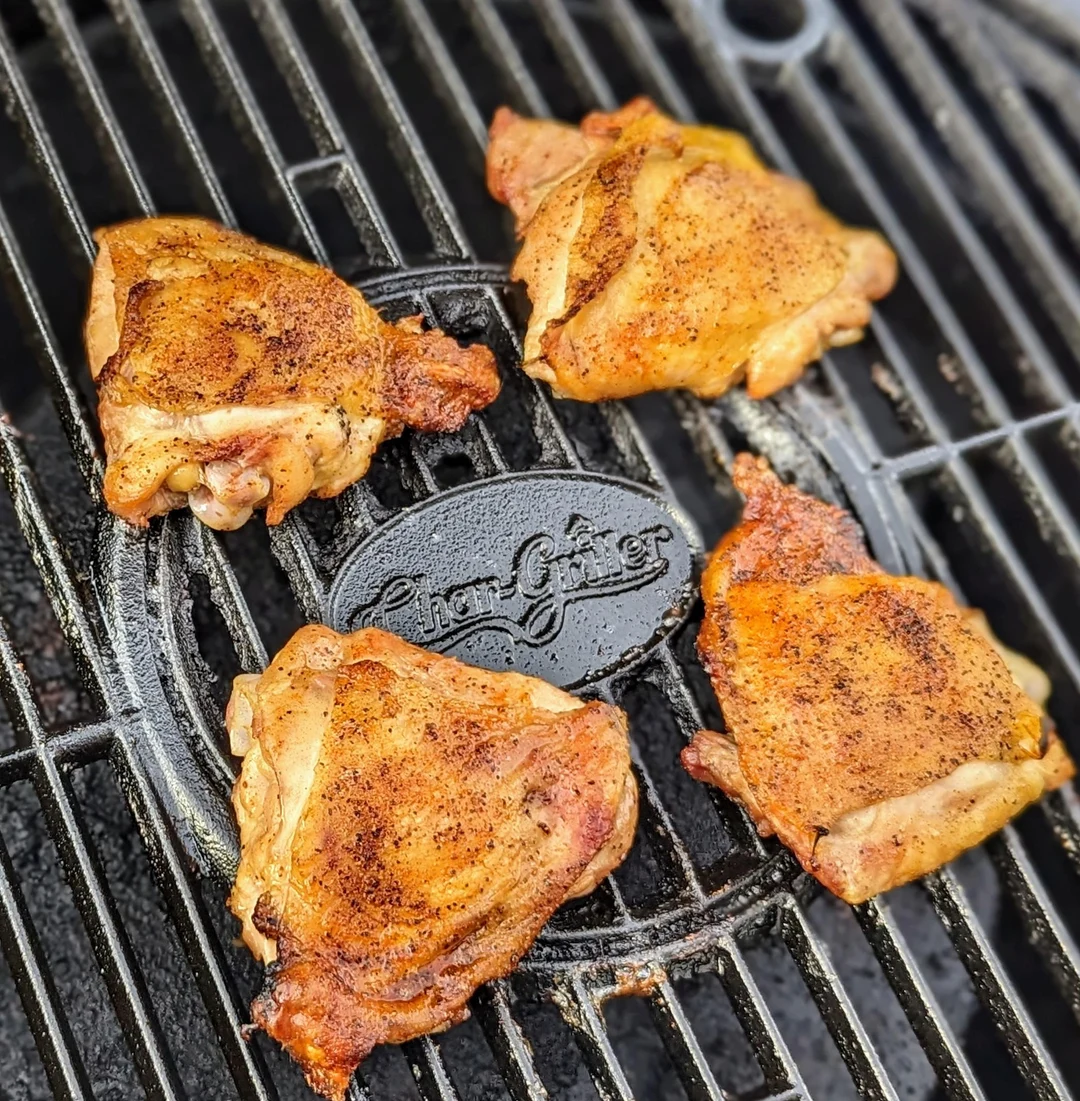 Crispy thighs | Scrolller