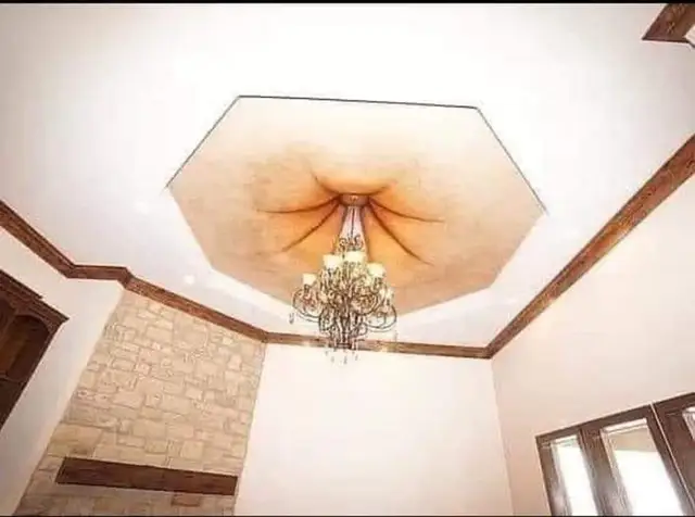 Interior designer is serving prolapse with this lighting fixture | Scrolller