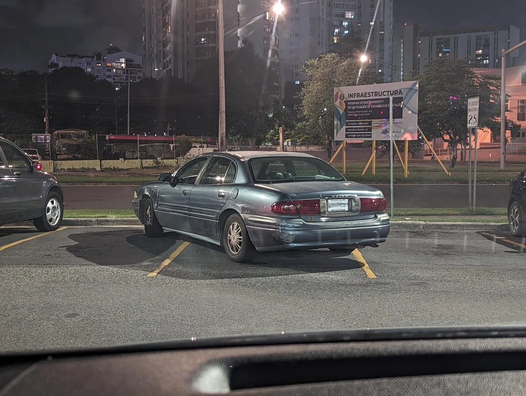 El don dice que no tiene power steering | Scrolller