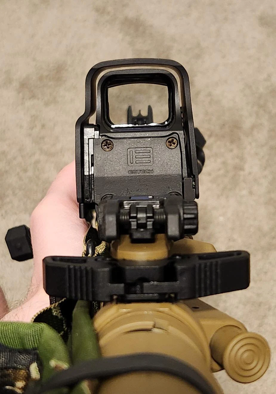 EOtech is slightly crooked | Scrolller