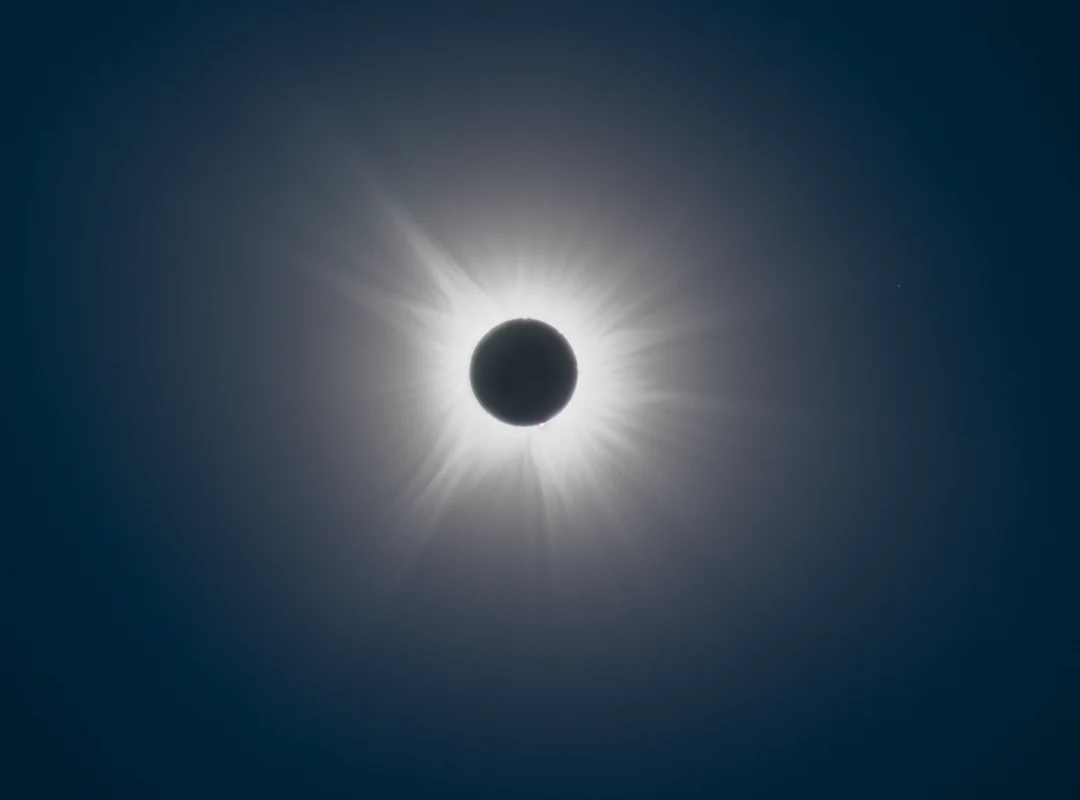 My take on the solar eclipse composite image | Scrolller
