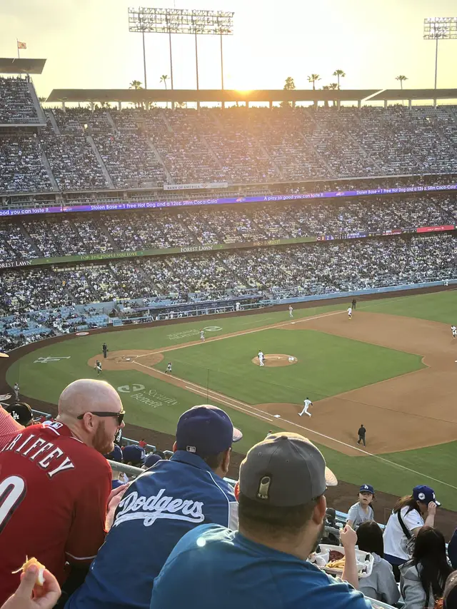 Here’s my view from Dodger Stadium yesterday | Scrolller