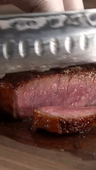 Cast Iron Steak! | Scrolller