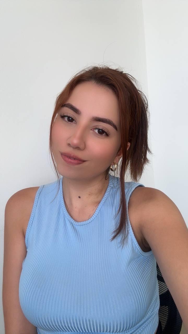 First impressions? | Scrolller