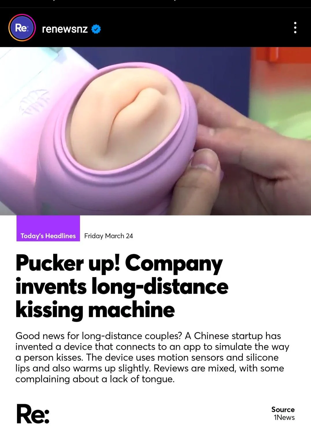 Errrrm, sure "kissing" | Scrolller