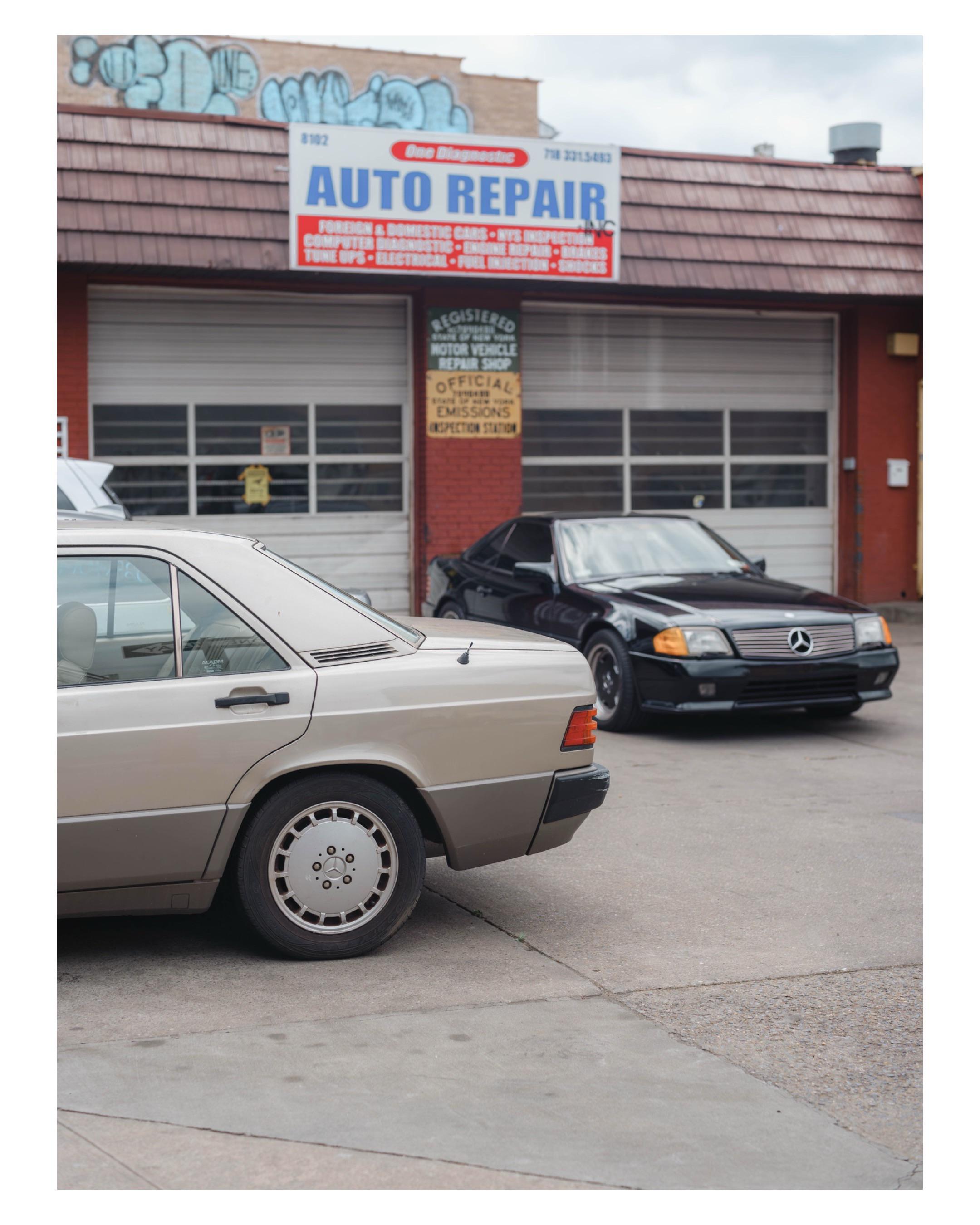 Stroll around the neighborhood | Scrolller