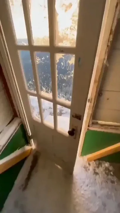 Beautiful mountain cabin view | Scrolller