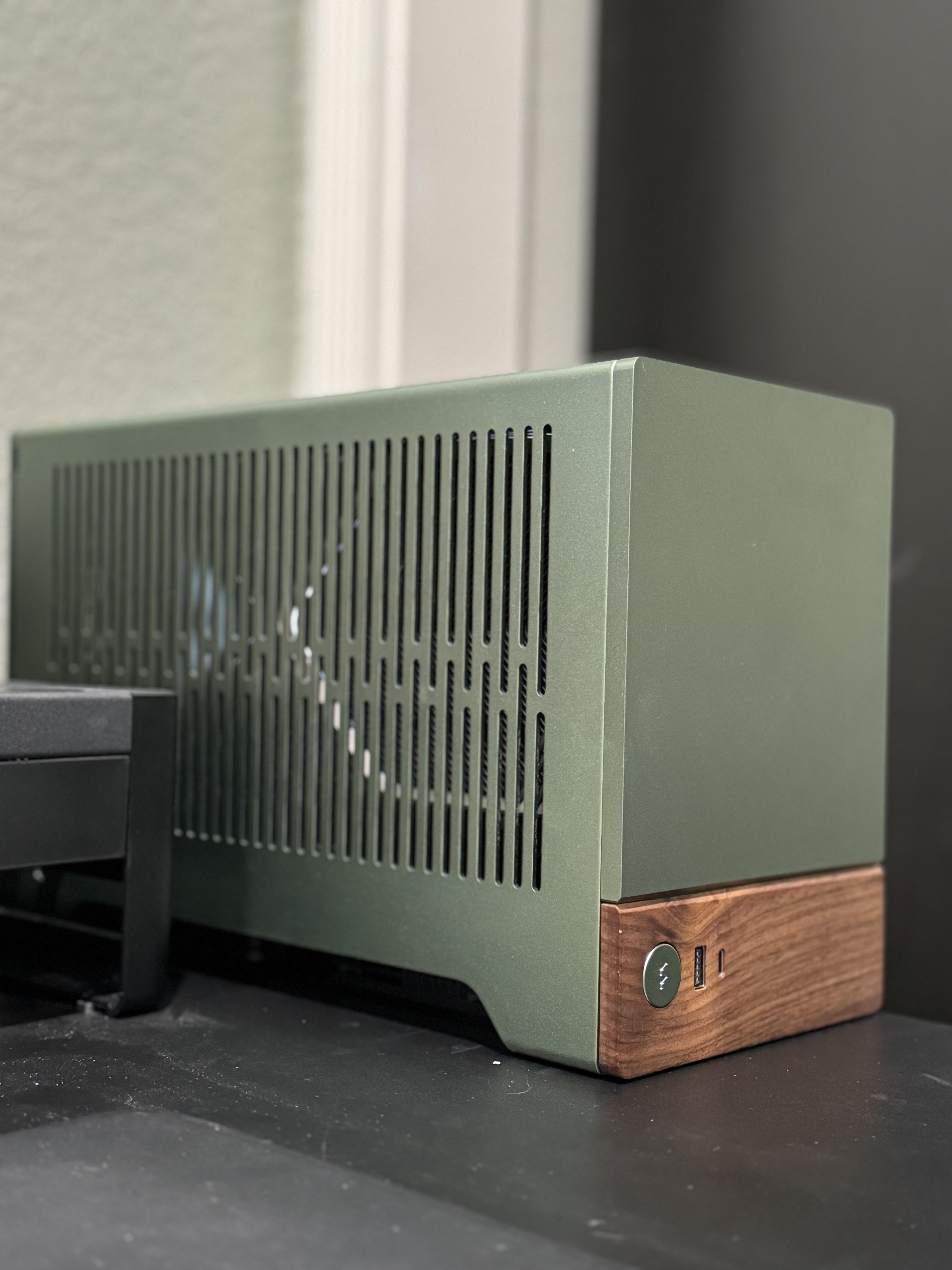 An updated Terra Build featuring AM5+ 4090FE | Scrolller