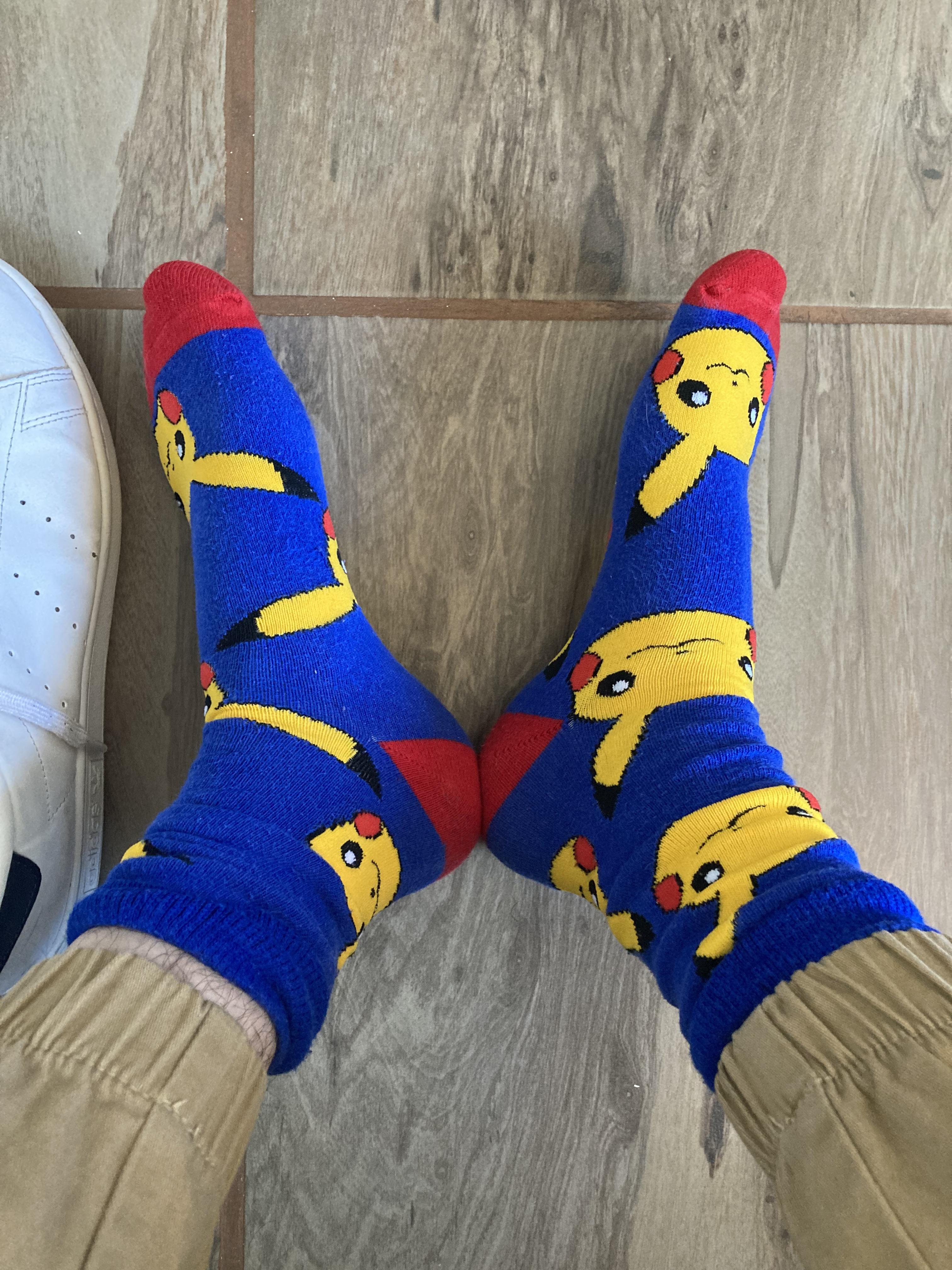 Pikachu socks | Scrolller