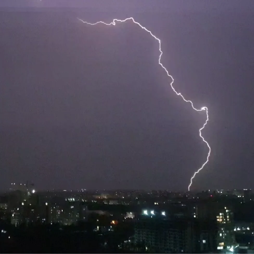 Thunderbolts and lightning | Scrolller