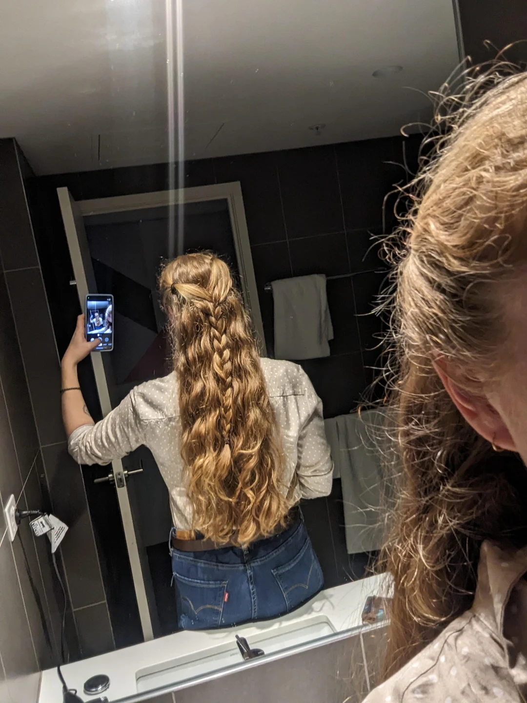 Waves behaving today 🥰 | Scrolller