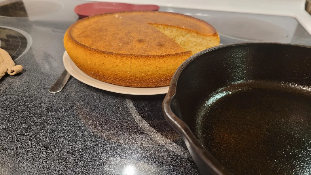 It doesn't get much better than the crispy edge on the bottom of cornbread! | Scrolller