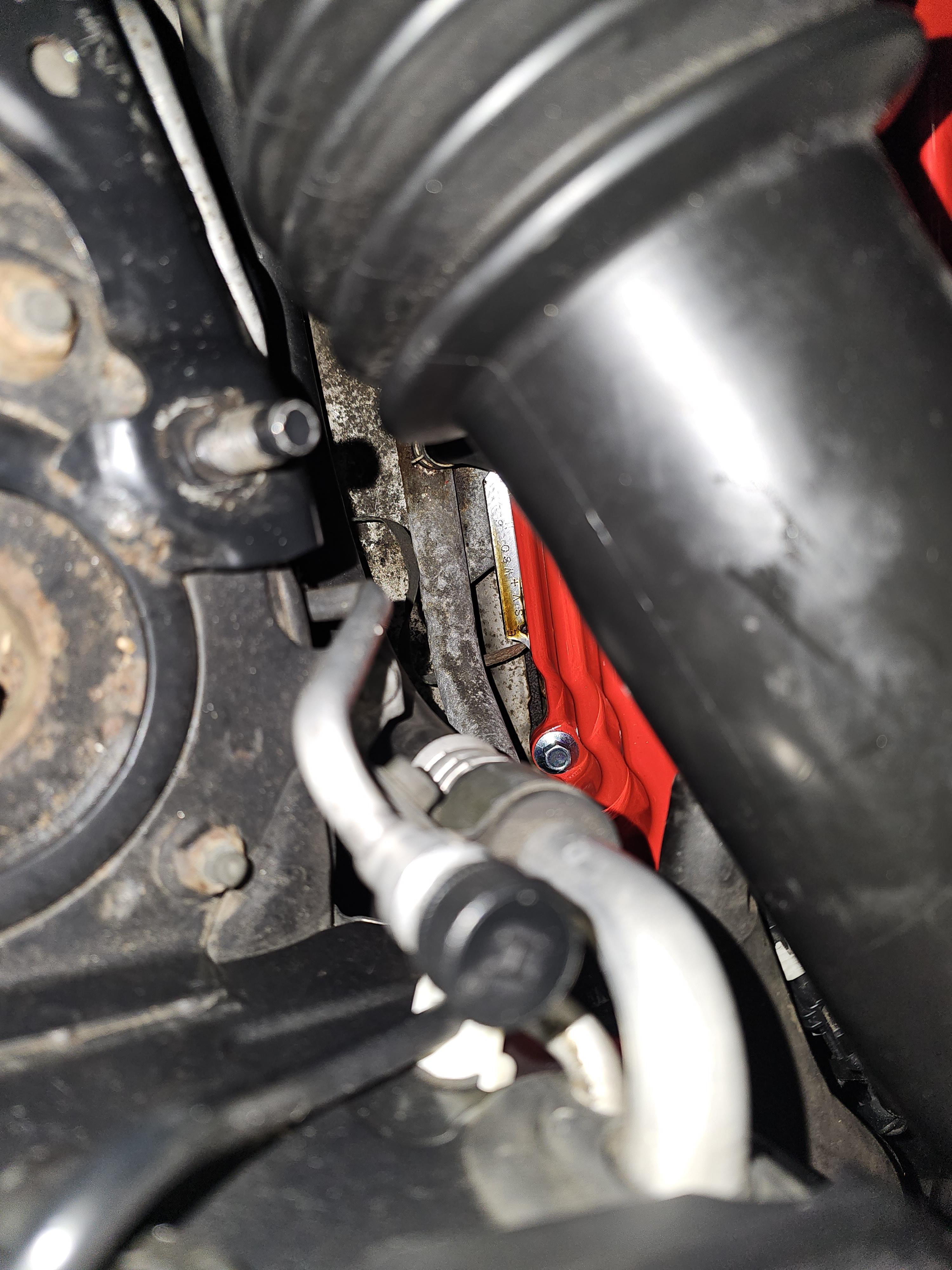 Valve cover | Scrolller