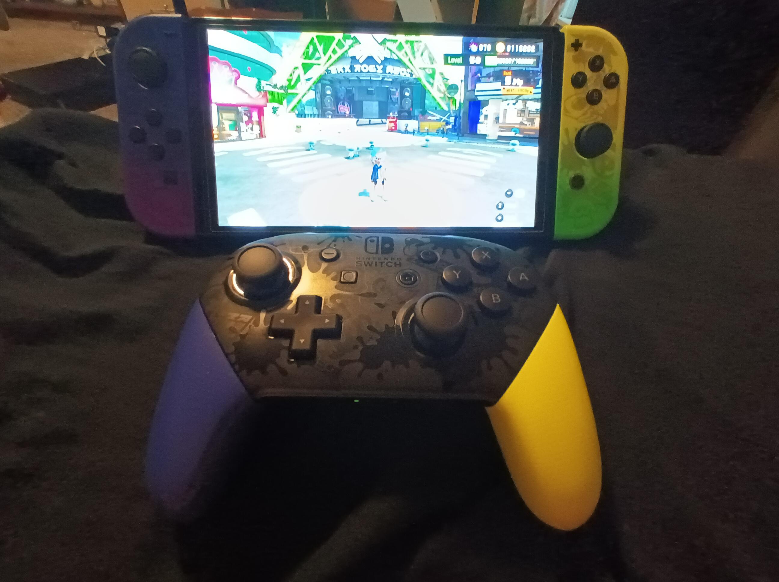 Yo I finally got the pro controller | Scrolller