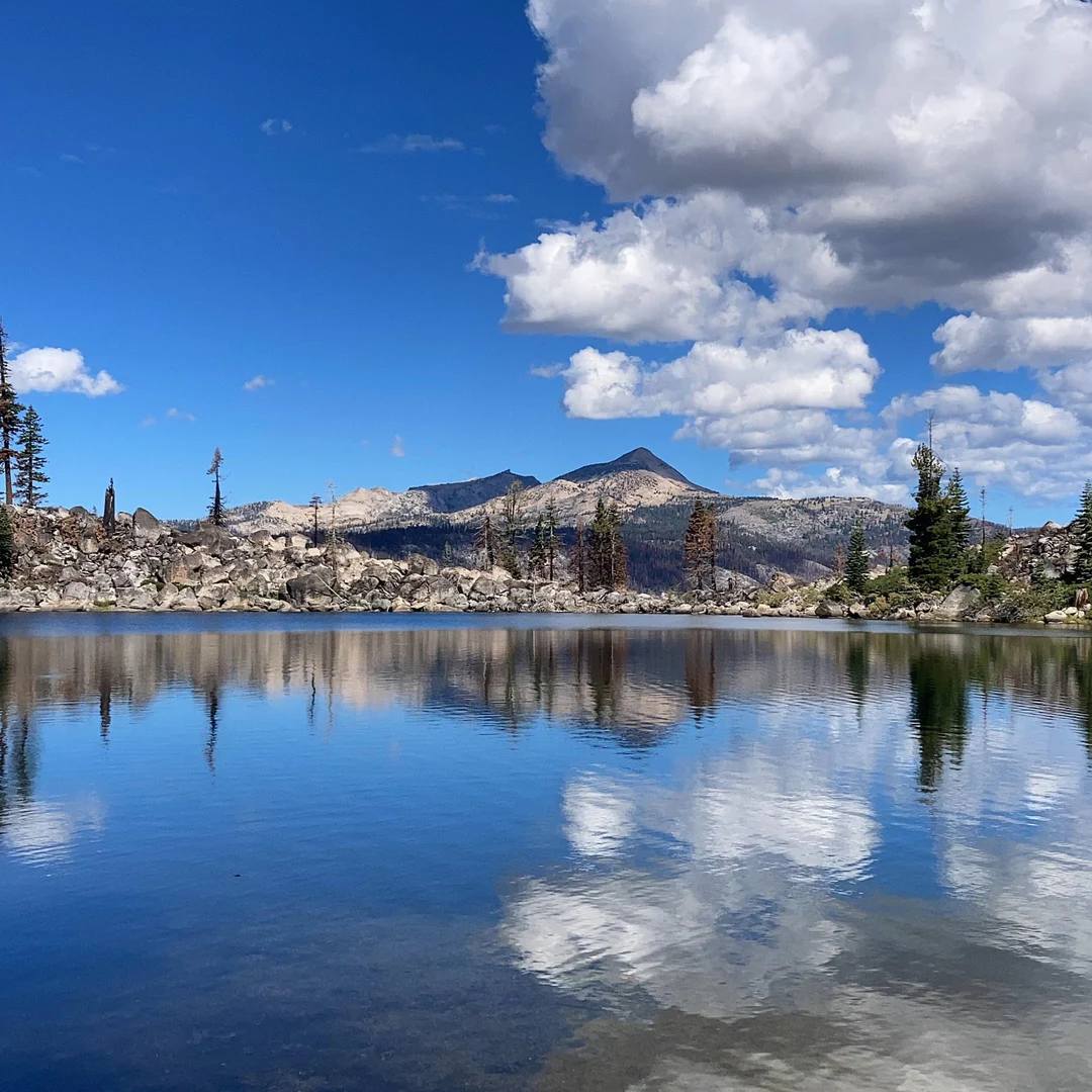 Cody Lake and Pyramid Peak in the Tahoe area [OC] [2160x2160] | Scrolller