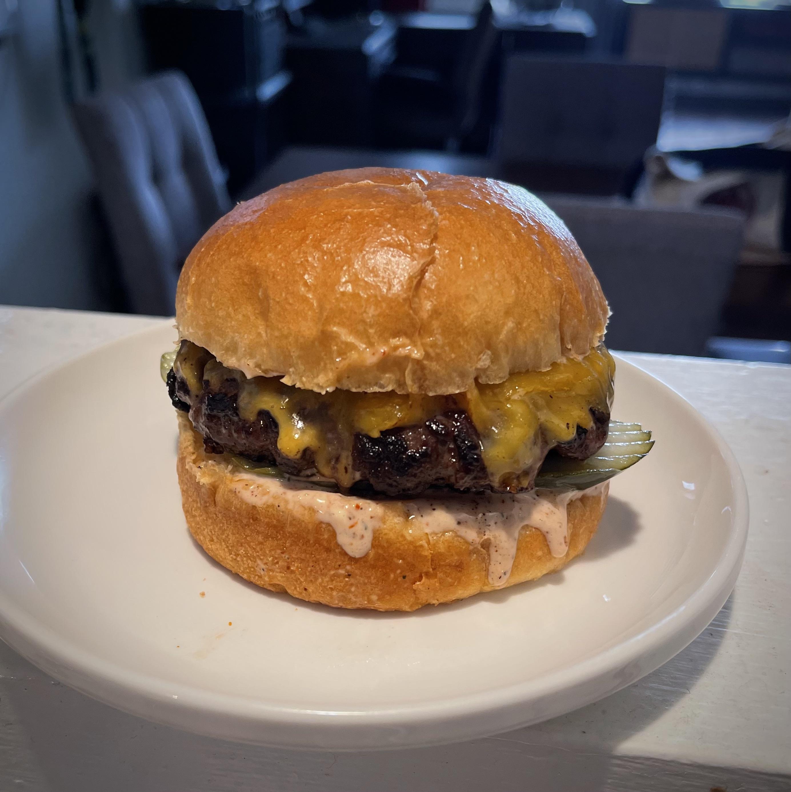 [homemade] cheeseburger | Scrolller