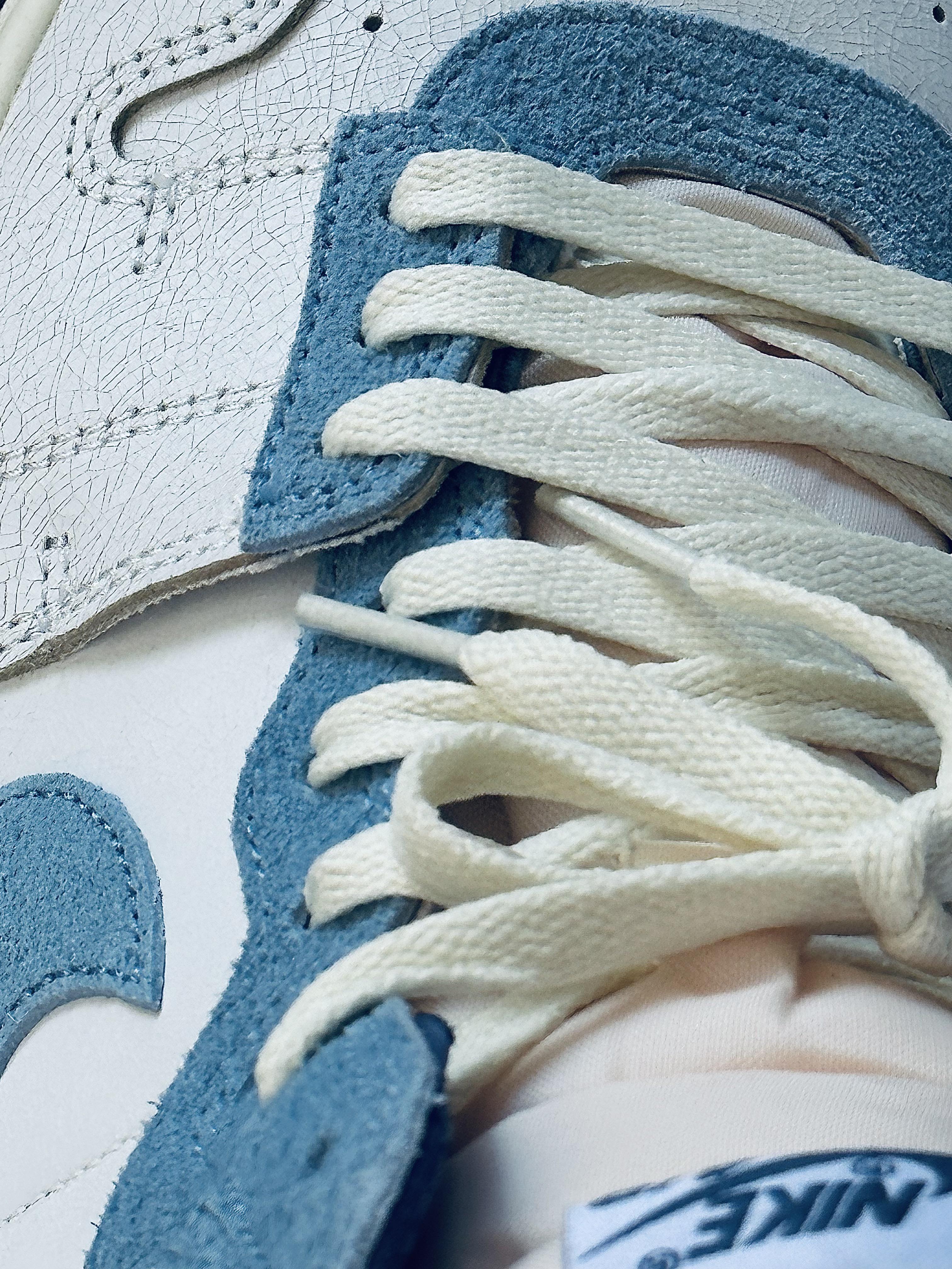 Details. | Scrolller