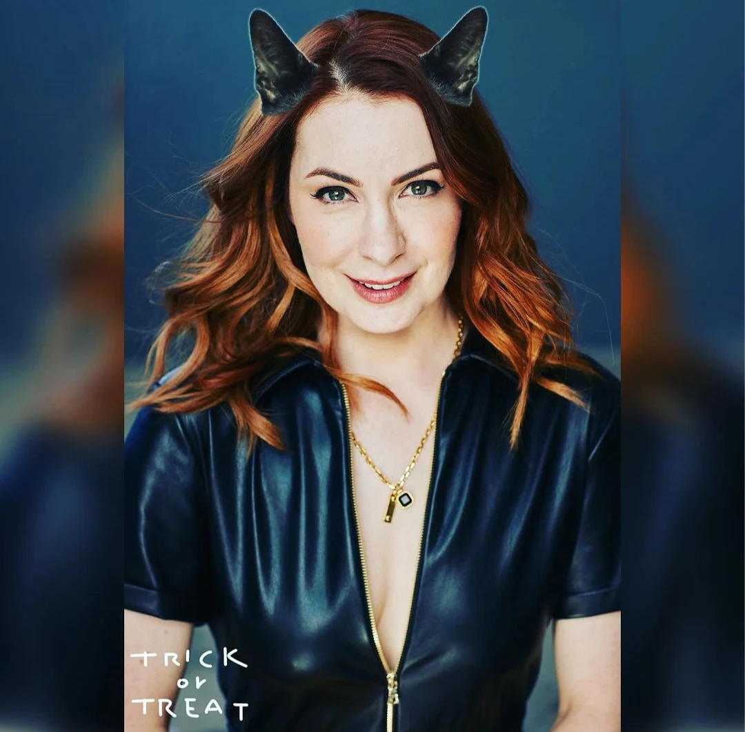 Felicia Day Scrolller