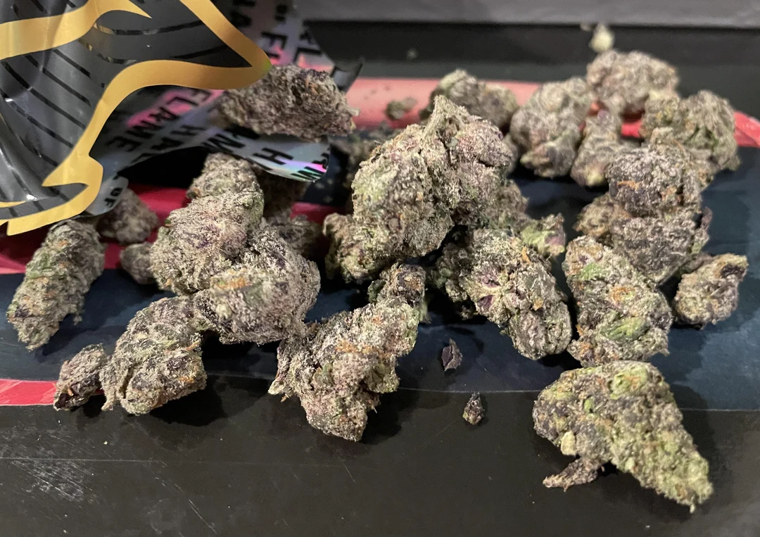 Permanent Runtz 🫠 | Scrolller