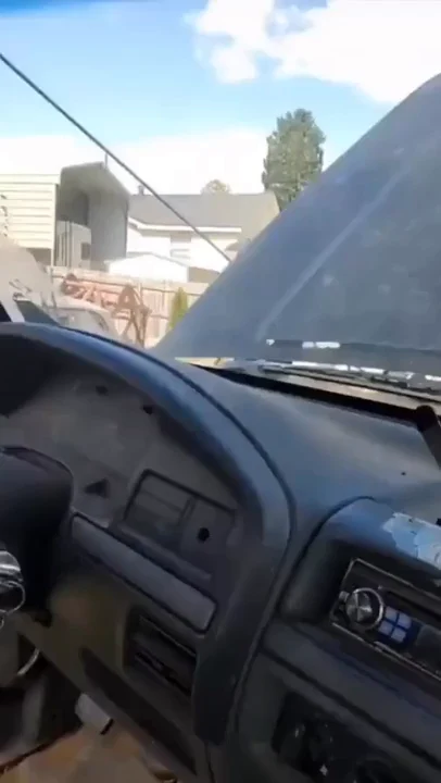 Easy way to drill holes in your dashboard | Scrolller