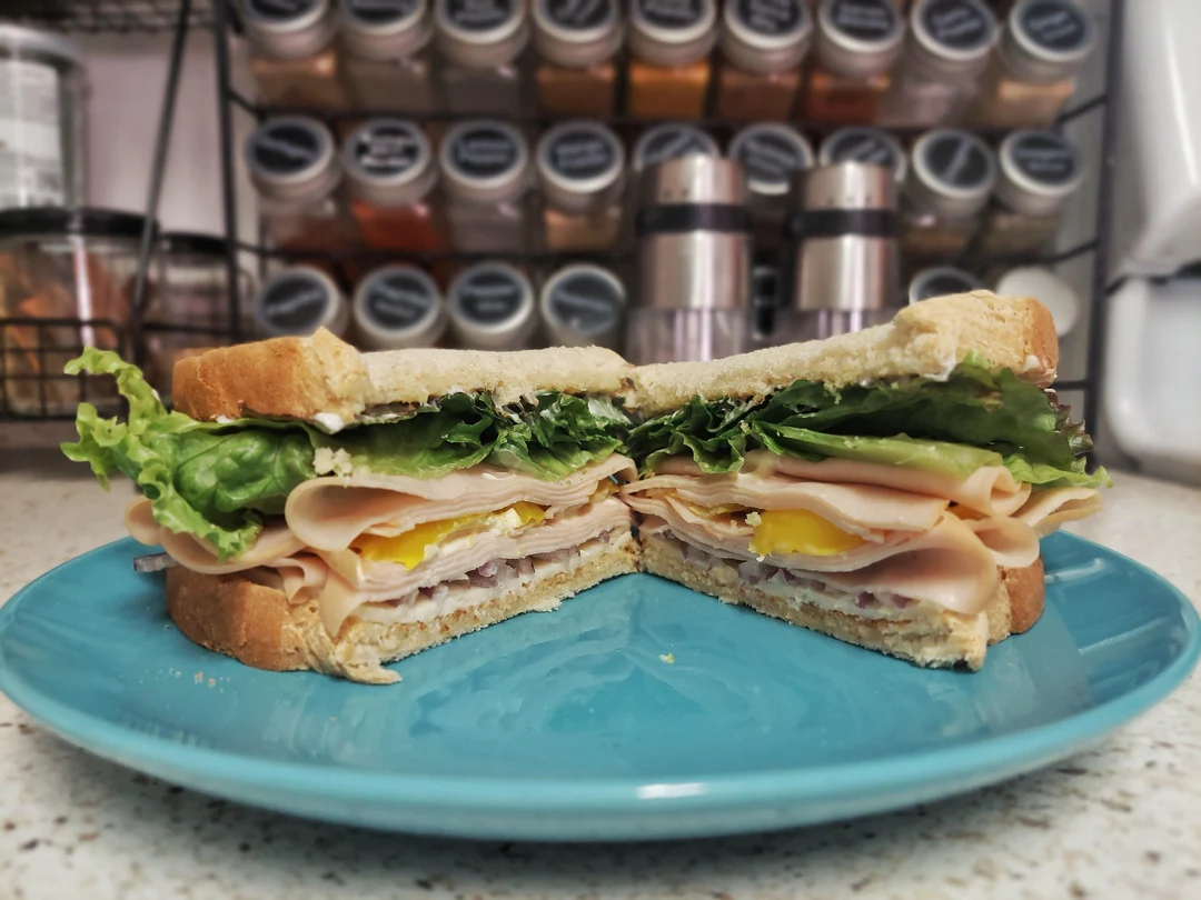 turkey & cheddar on potato bread | Scrolller