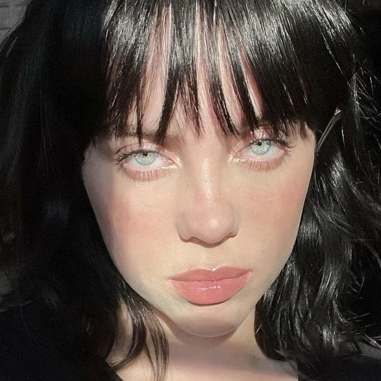 Omg Look At Her Shes So Perfect Scrolller