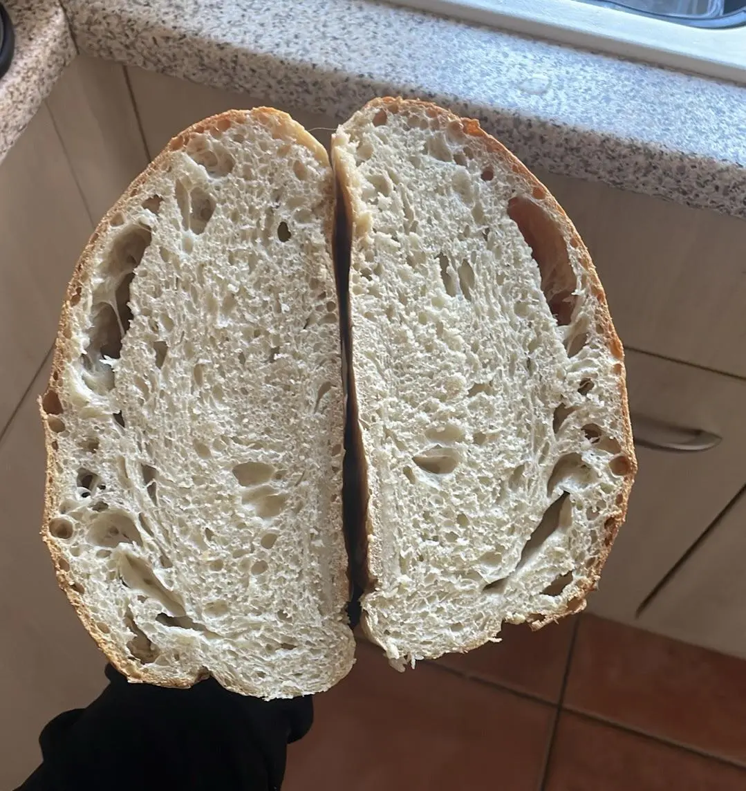 First artisan loaf! | Scrolller