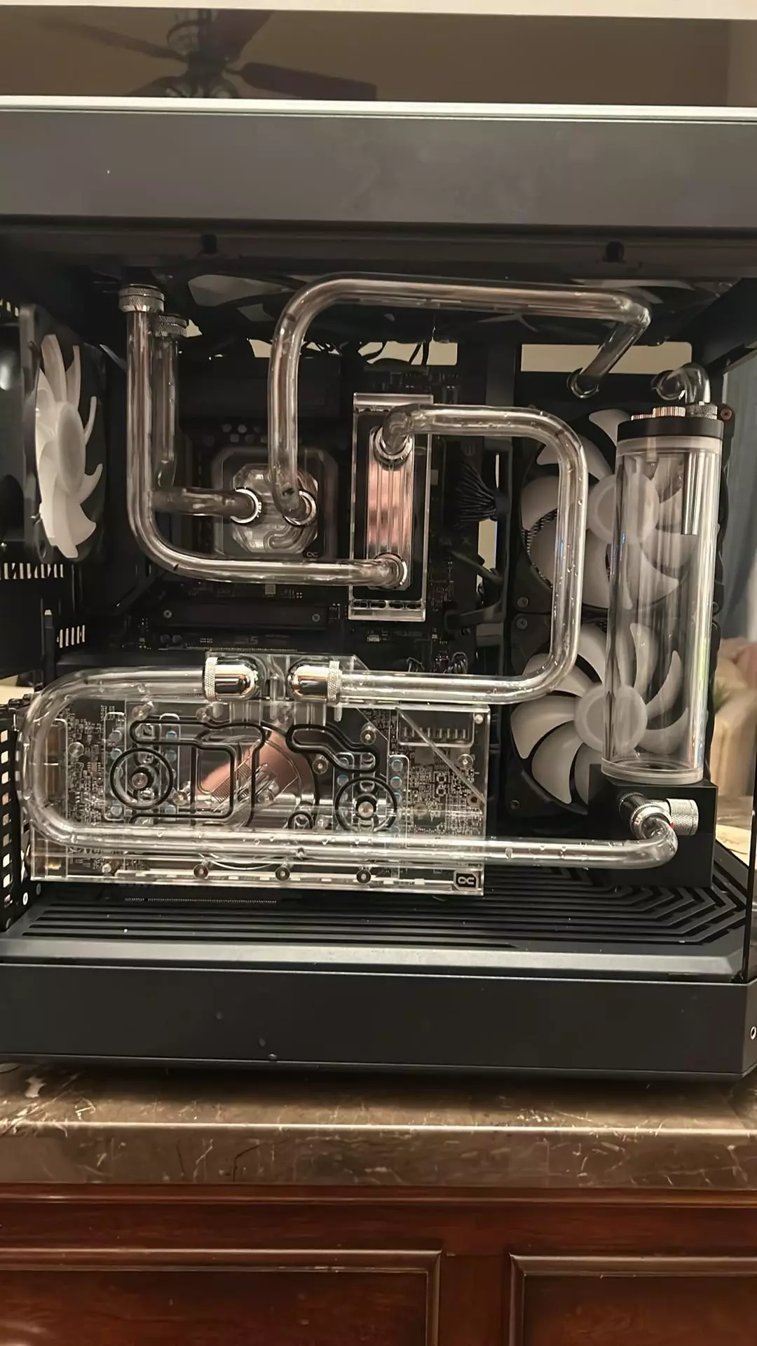First custom loop | Scrolller