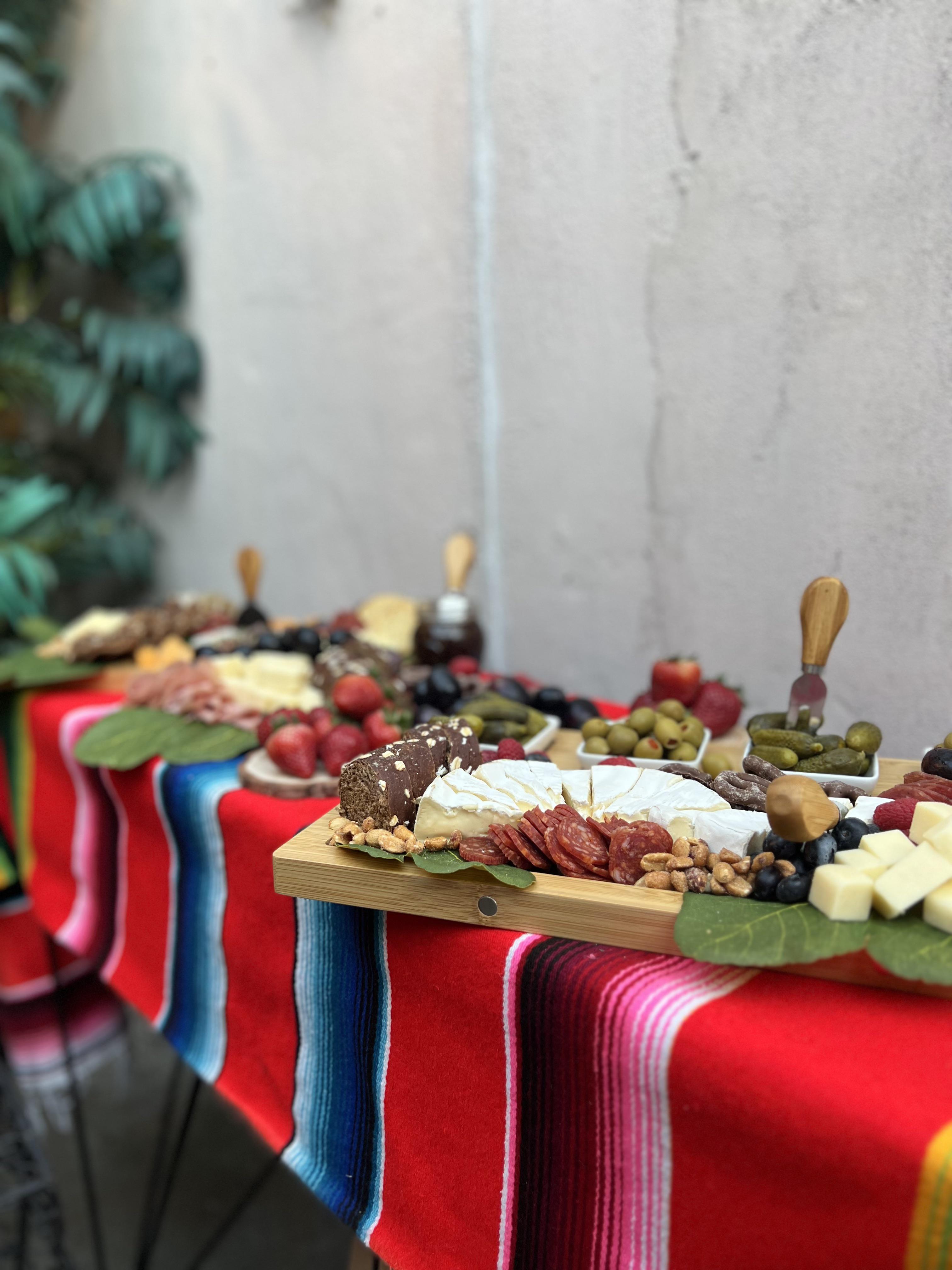 First grazing table | Scrolller