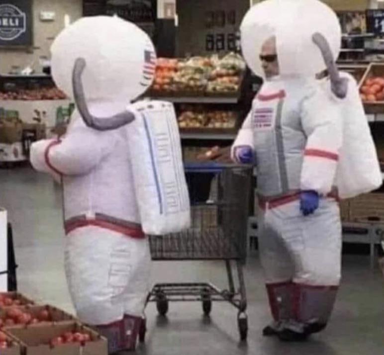 First image taken of the moon landing (1969) | Scrolller