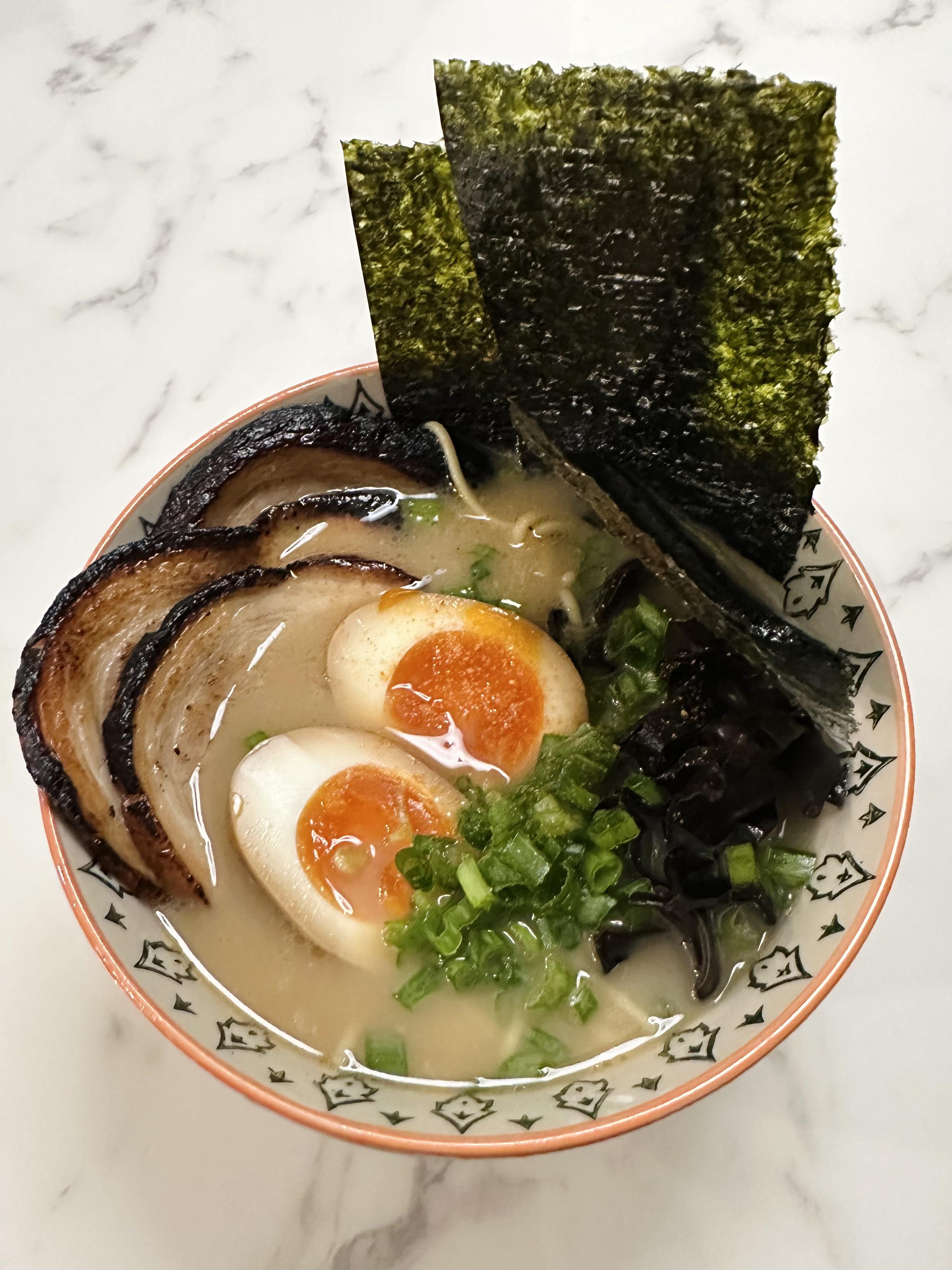 First time making tonkotsu ramen | Scrolller