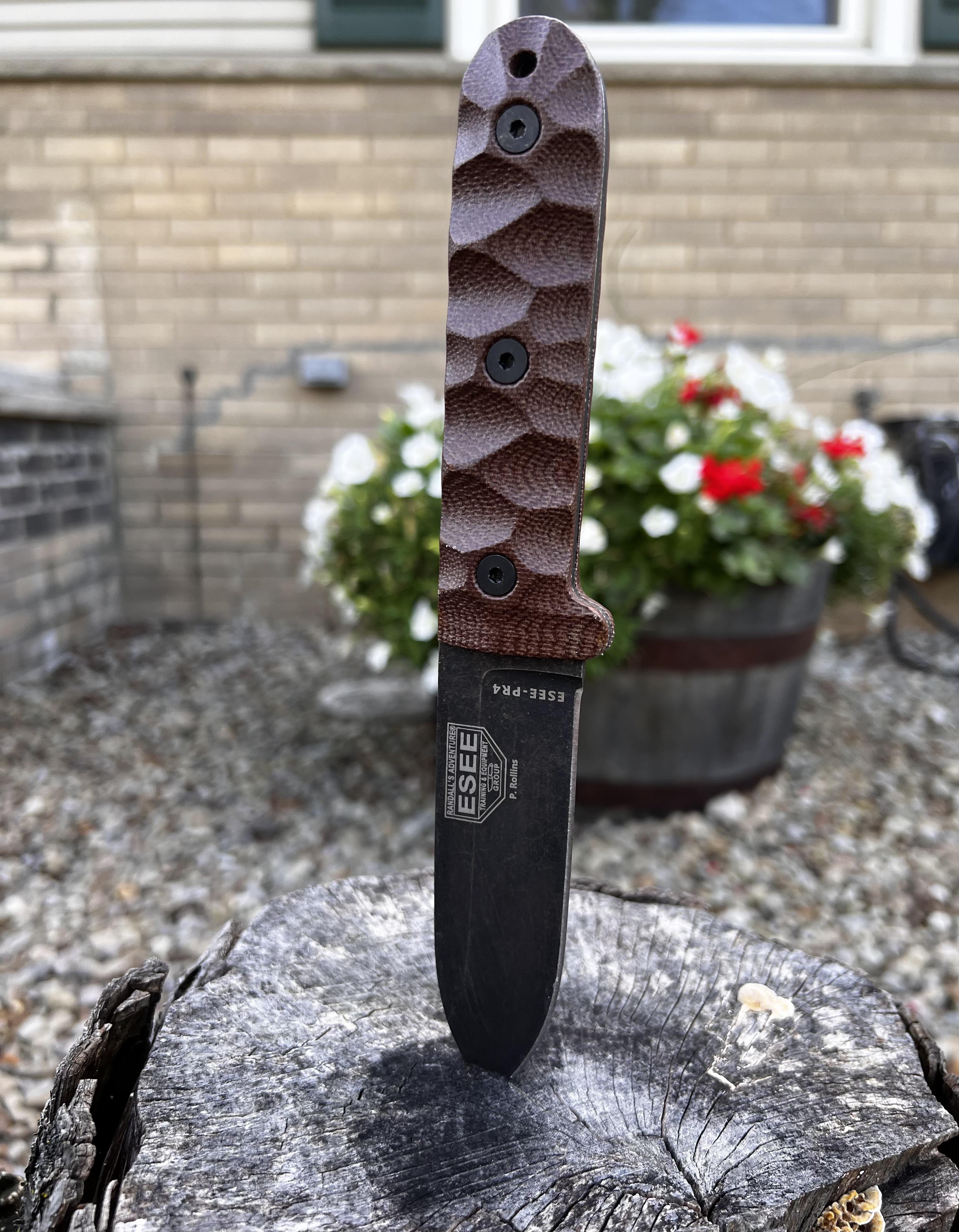 Fixed Blade Friday | Scrolller