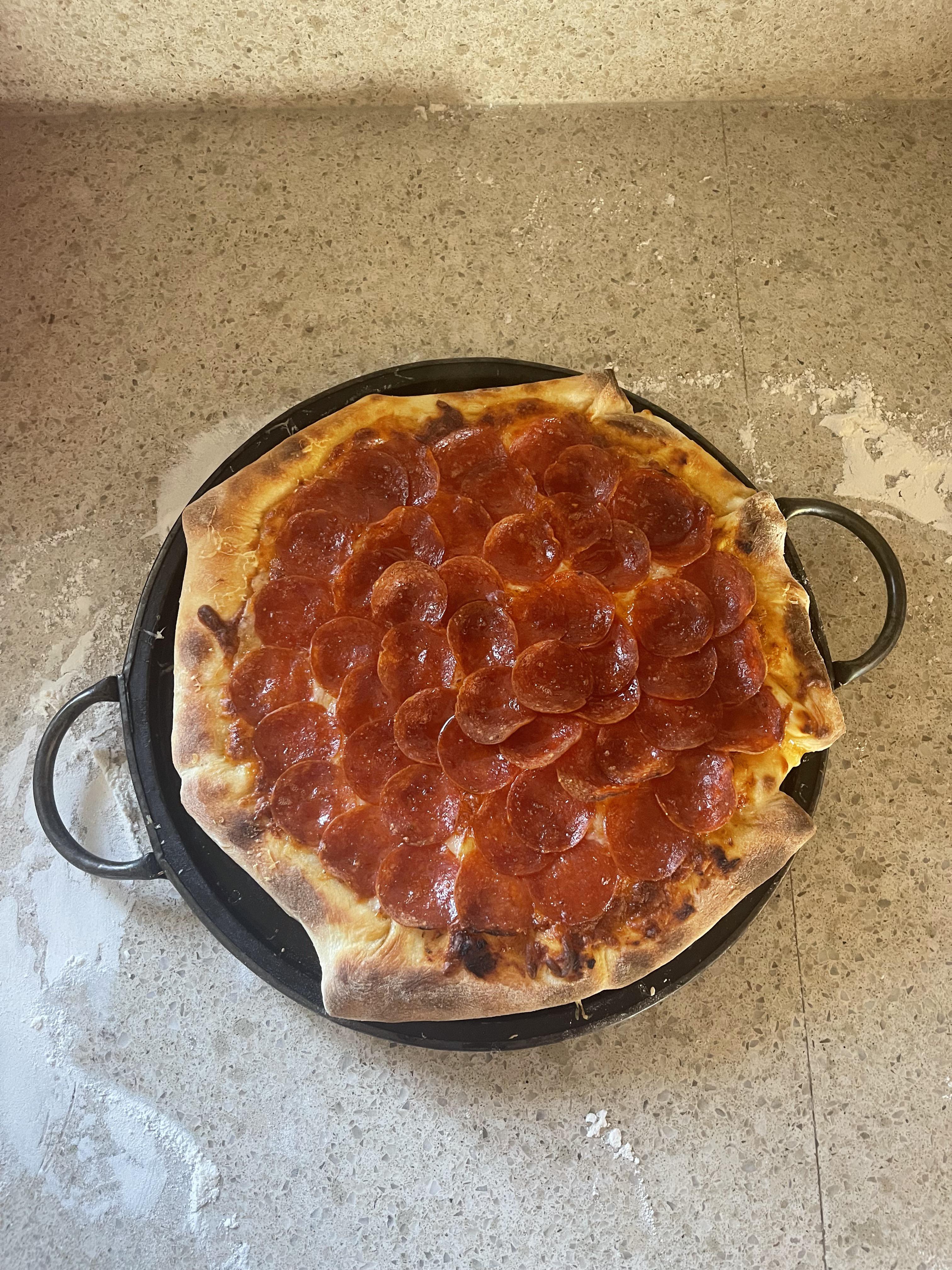 [homemade] Stuffed crust pizza | Scrolller